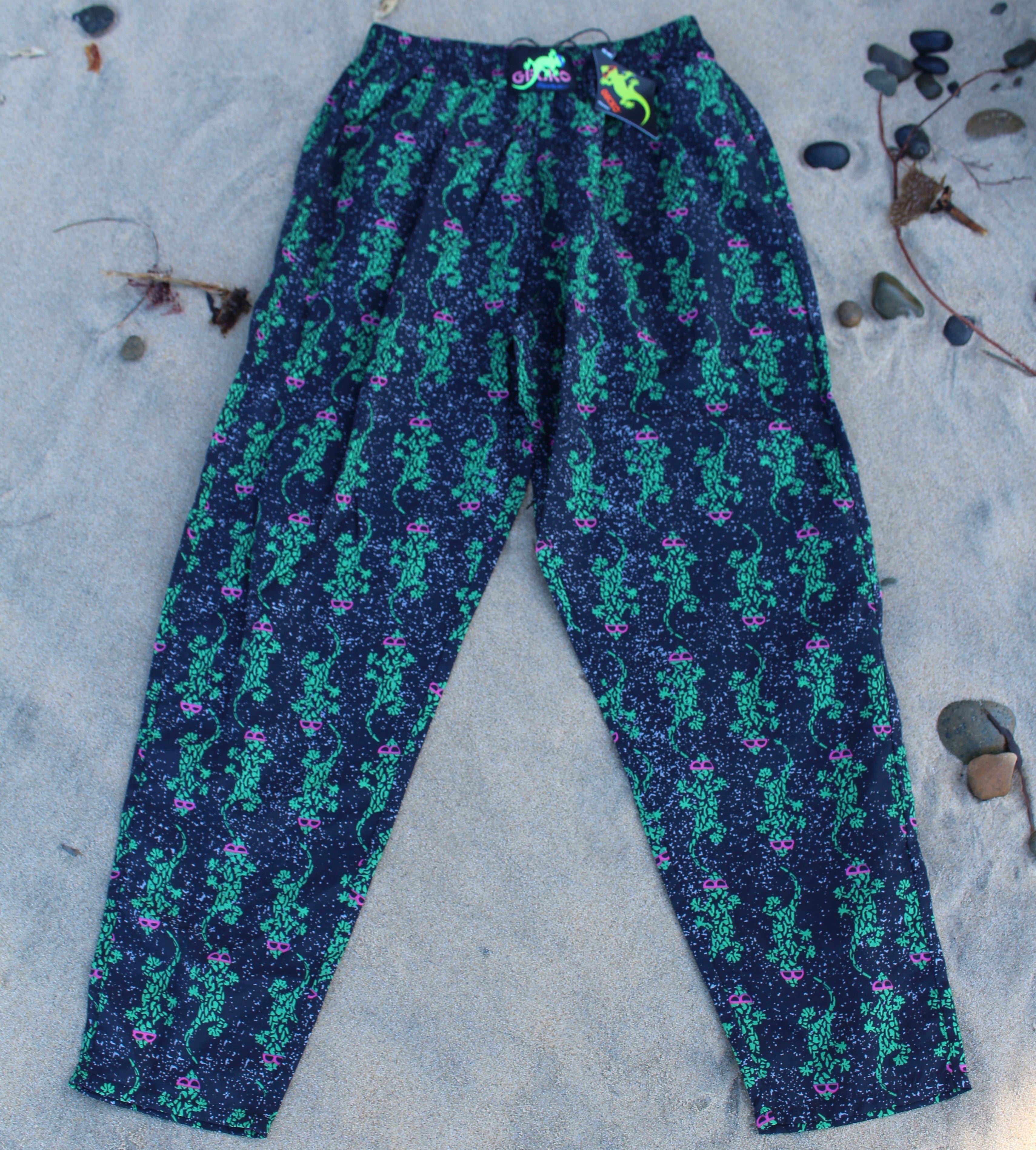 Camo Gecko Beach Pants Black | Gecko Hawaii